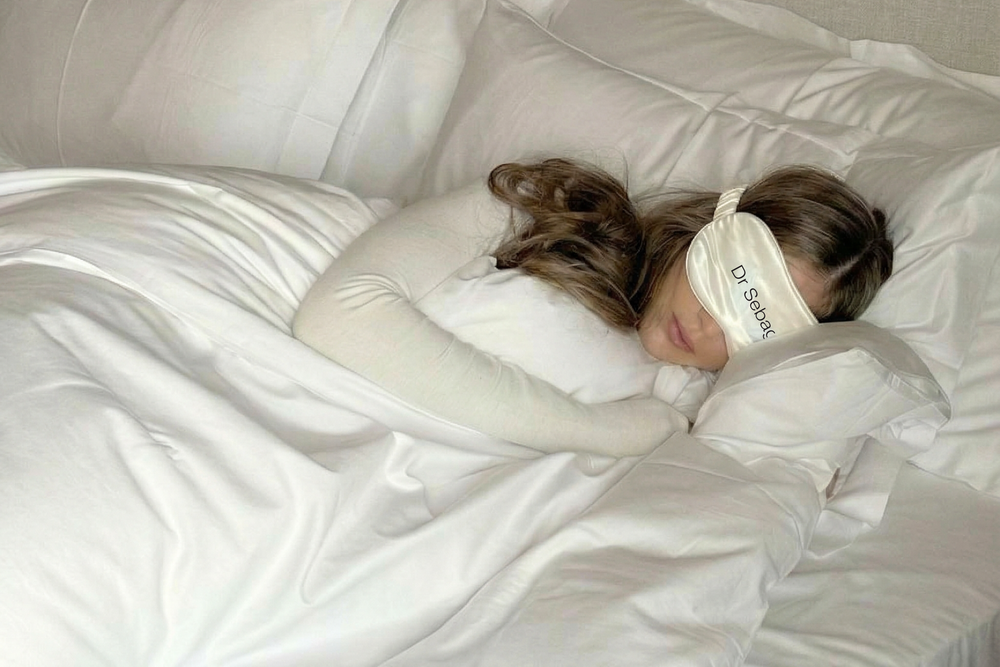 Overnight Renewal: What Happens to Your Skin While You Sleep?